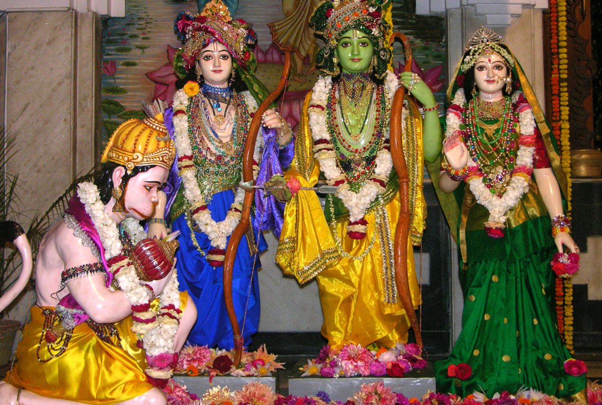 10 Major Hindu Festivals And What They Mean - The Enlightened Mind